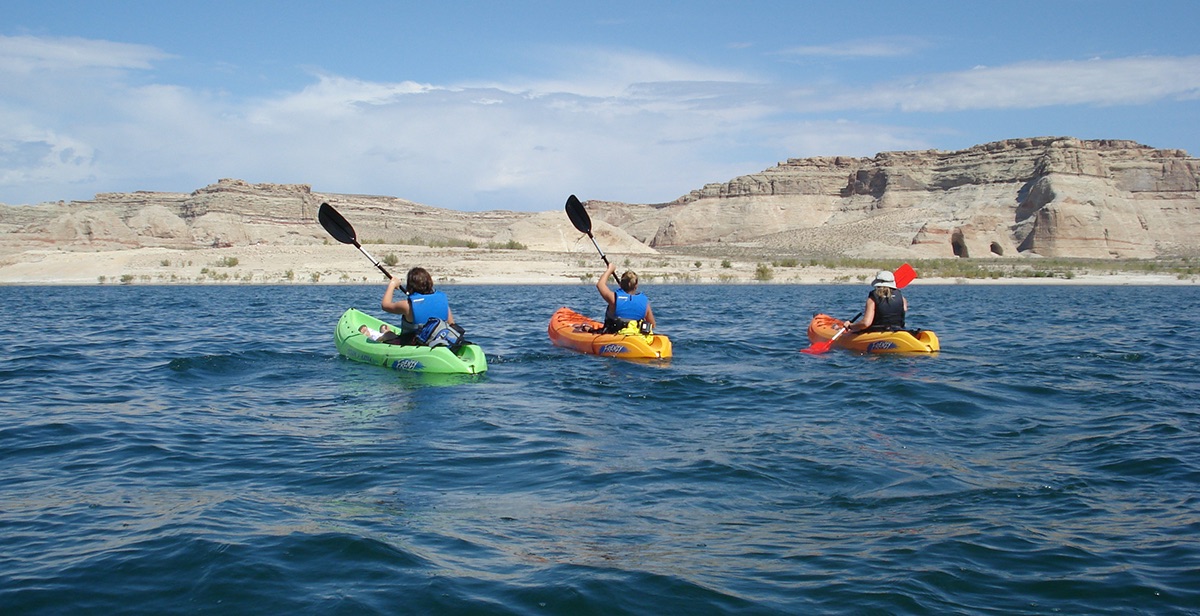 Paddling Through Time: A Kayaking Adventure on Lake Powell – Bucket ...